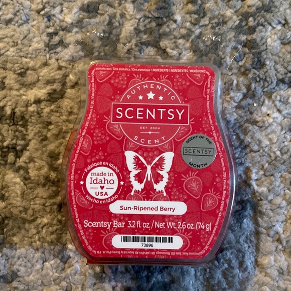 Scentsy | Other | Scentsy Wax Bar Sun Ripened Berry | Poshmark